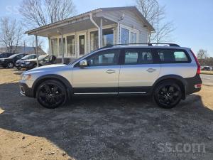 Pelēks Volvo XC70 2012 Rēzekne, ar dzinēja tilpumu 2.00 L un nobraukumu 0 tūkst. km par 7800 €, foto  vietnē AUTOMOTO.COM.LV