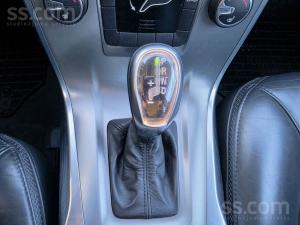 Pelēks Volvo XC70 2012 Rēzekne, ar dzinēja tilpumu 2.00 L un nobraukumu 0 tūkst. km par 7800 €, foto 16 vietnē AUTOMOTO.COM.LV