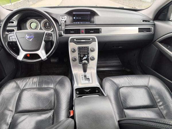 Pelēks Volvo XC70 2012 Kauņa, ar dzinēja tilpumu 1.98 L un nobraukumu 280 tūkst. km par 8350 €, foto 7 vietnē AUTOMOTO.COM.LV
