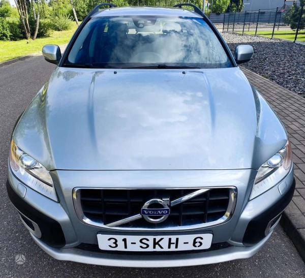 Pelēks Volvo XC70 2012 Kauņa, ar dzinēja tilpumu 1.98 L un nobraukumu 280 tūkst. km par 7999 €, foto 3 vietnē AUTOMOTO.COM.LV