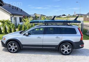 Grey Volvo XC70 2012 in Riga, with an engine capacity of 2.40 L and mileage of 399 thousand km for 8500 €, photo 3 on AUTOMOTO.COM.LV