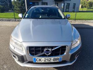 Pelēks Volvo XC70 2012 Kauņa, ar dzinēja tilpumu 2.40 L un nobraukumu 248 tūkst. km par 8650 €, foto 4 vietnē AUTOMOTO.COM.LV
