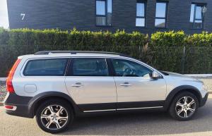 Pelēks Volvo XC70 2012 Kauņa, ar dzinēja tilpumu 2.40 L un nobraukumu 248 tūkst. km par 8650 €, foto 9 vietnē AUTOMOTO.COM.LV