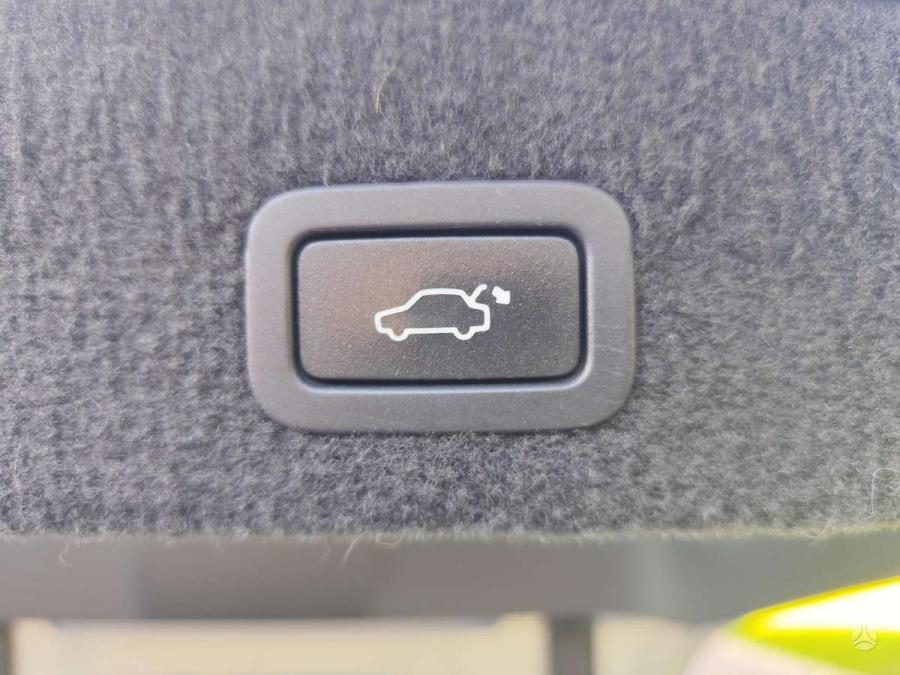 Pelēks Volvo XC70 2012 Kauņa, ar dzinēja tilpumu 2.40 L un nobraukumu 248 tūkst. km par 8650 €, foto 14 vietnē AUTOMOTO.COM.LV
