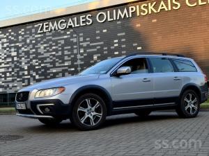 Pelēks Volvo XC70 2013 Jelgava, ar dzinēja tilpumu 2.40 L un nobraukumu 286 tūkst. km par 9990 €, foto 32 vietnē AUTOMOTO.COM.LV