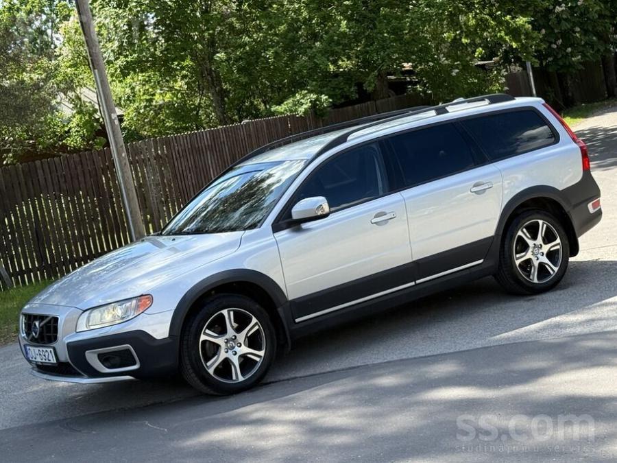 Pelēks Volvo XC70 2013 Jūrmala, ar dzinēja tilpumu 2.00 L un nobraukumu 0 tūkst. km par 7250 €, foto 6 vietnē AUTOMOTO.COM.LV