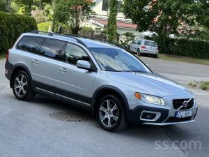 Pelēks Volvo XC70 2013 Jūrmala, ar dzinēja tilpumu 2.00 L un nobraukumu 0 tūkst. km par 7250 €, foto 10 vietnē AUTOMOTO.COM.LV