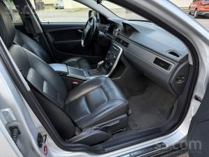 Pelēks Volvo XC70 2013 Jūrmala, ar dzinēja tilpumu 2.00 L un nobraukumu 0 tūkst. km par 7250 €, foto 18 vietnē AUTOMOTO.COM.LV