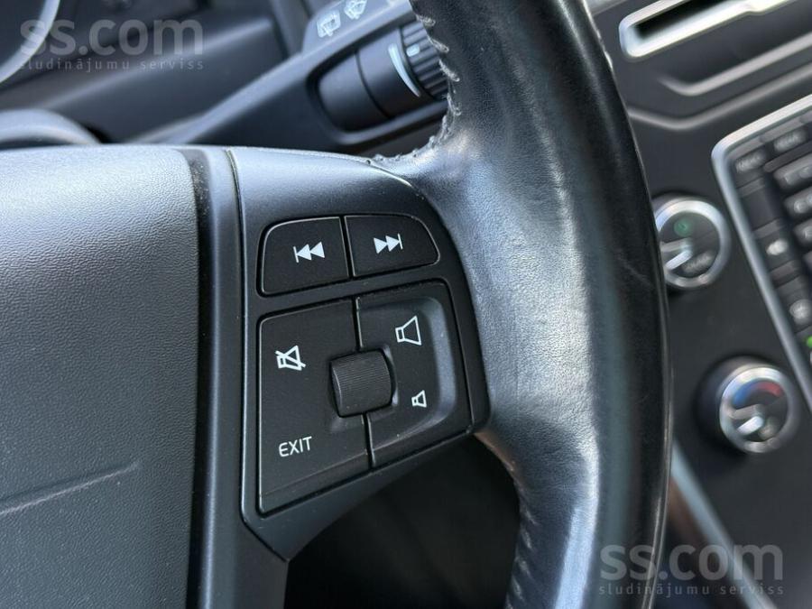 Pelēks Volvo XC70 2013 Jūrmala, ar dzinēja tilpumu 2.00 L un nobraukumu 0 tūkst. km par 7250 €, foto 28 vietnē AUTOMOTO.COM.LV