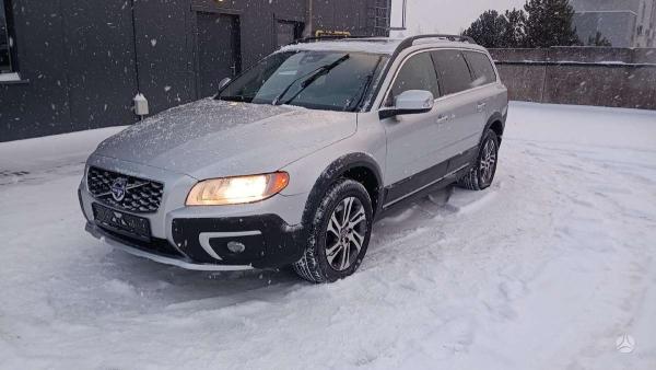 Pelēks Volvo XC70 2014 Šauļi, ar dzinēja tilpumu 3.20 L un nobraukumu 362 tūkst. km par 9999 €, foto 1 vietnē AUTOMOTO.COM.LV
