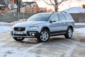 Pelēks Volvo XC70 2014 Jelgava, ar dzinēja tilpumu 2.00 L un nobraukumu 254 tūkst. km par 10000 €, foto  vietnē AUTOMOTO.COM.LV