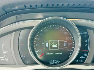 Grey Volvo XC70 2014 in Kaunas, with an engine capacity of 2.40 L and mileage of 308 thousand km for 13350 €, photo 17 on AUTOMOTO.COM.LV