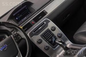 Pelēks Volvo XC70 2014 Rīga, ar dzinēja tilpumu 2.40 L un nobraukumu 263 tūkst. km par 9995 €, foto 15 vietnē AUTOMOTO.COM.LV