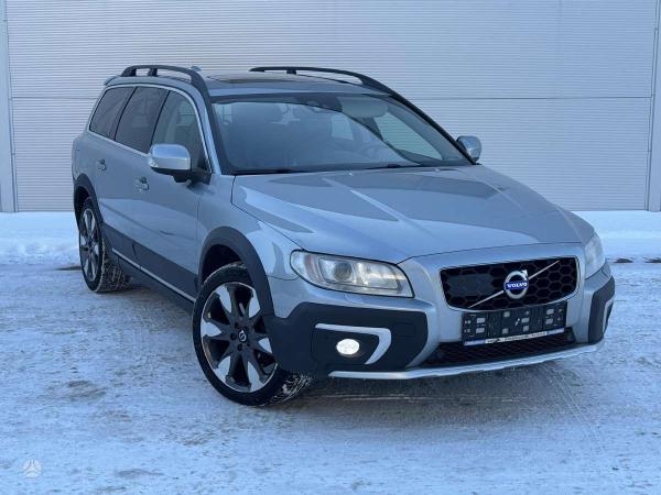 Pelēks Volvo XC70 2015 Utena, ar dzinēja tilpumu 2.40 L un nobraukumu 299 tūkst. km par 12950 €, foto 3 vietnē AUTOMOTO.COM.LV