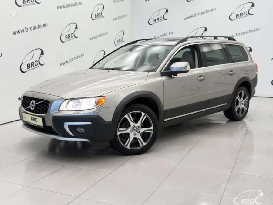 Pelēks Volvo XC70 2015 Viļņa, ar dzinēja tilpumu 2.95 L un nobraukumu 0 tūkst. km par 12700 €, foto 1 vietnē AUTOMOTO.COM.LV
