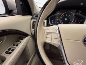Pelēks Volvo XC70 2015 Viļņa, ar dzinēja tilpumu 2.95 L un nobraukumu 0 tūkst. km par 12700 €, foto 30 vietnē AUTOMOTO.COM.LV