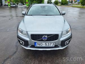 Pelēks Volvo XC70 2015 Jelgava, ar dzinēja tilpumu 2.40 L un nobraukumu 388 tūkst. km par 10200 €, foto  vietnē AUTOMOTO.COM.LV