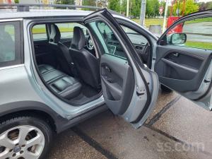 Pelēks Volvo XC70 2015 Jelgava, ar dzinēja tilpumu 2.40 L un nobraukumu 388 tūkst. km par 10200 €, foto 7 vietnē AUTOMOTO.COM.LV