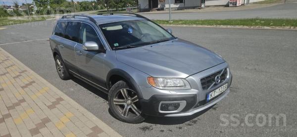 Volvo XC70 2008 Rīga, ar dzinēja tilpumu 2.40 L un nobraukumu 465 tūkst. km par 4350 €, foto 1 vietnē AUTOMOTO.COM.LV