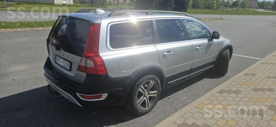 Volvo XC70 2008 Rīga, ar dzinēja tilpumu 2.40 L un nobraukumu 465 tūkst. km par 4350 €, foto 2 vietnē AUTOMOTO.COM.LV
