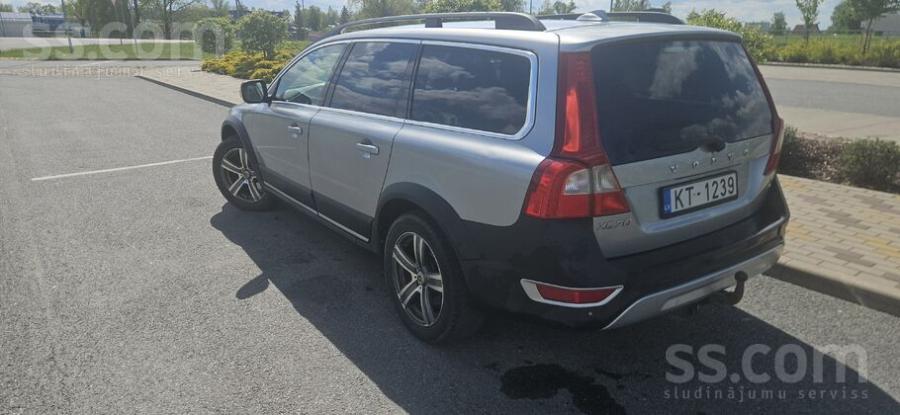 Volvo XC70 2008 Rīga, ar dzinēja tilpumu 2.40 L un nobraukumu 465 tūkst. km par 4350 €, foto 3 vietnē AUTOMOTO.COM.LV