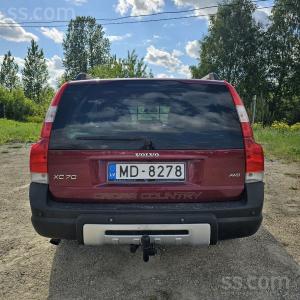 Sarkans Volvo XC70 2006 Rīga, ar dzinēja tilpumu 2.40 L un nobraukumu 295 tūkst. km par 3790 €, foto 6 vietnē AUTOMOTO.COM.LV