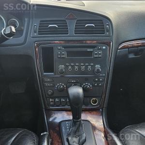 Sarkans Volvo XC70 2006 Rīga, ar dzinēja tilpumu 2.40 L un nobraukumu 295 tūkst. km par 3790 €, foto 15 vietnē AUTOMOTO.COM.LV