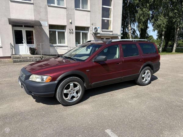 Sarkans Volvo XC70 2006 Kretinga, ar dzinēja tilpumu 2.52 L un nobraukumu 358 tūkst. km par 2000 €, foto 6 vietnē AUTOMOTO.COM.LV