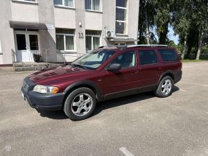 Красный Вольво ХС70 2006 в Кретинга, объемом двигателя 2.52 л и пробегом 358 тыс. км за 2000 €, фото 7 на AUTOMOTO.COM.LV