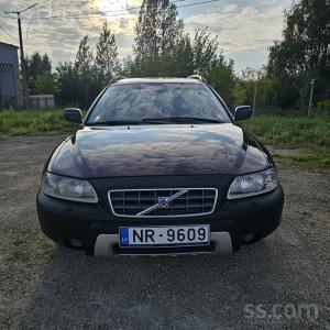 Sarkans Volvo XC70 2006 Rīga, ar dzinēja tilpumu 2.40 L un nobraukumu 0 tūkst. km par 4350 €, foto 3 vietnē AUTOMOTO.COM.LV