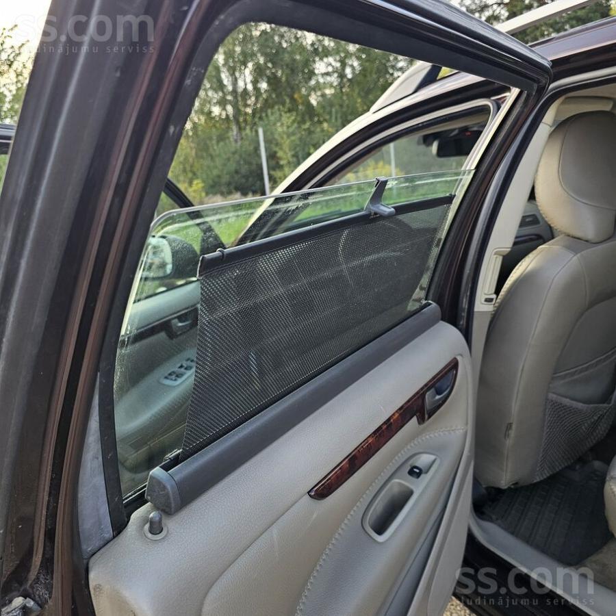 Sarkans Volvo XC70 2006 Rīga, ar dzinēja tilpumu 2.40 L un nobraukumu 0 tūkst. km par 4350 €, foto 12 vietnē AUTOMOTO.COM.LV