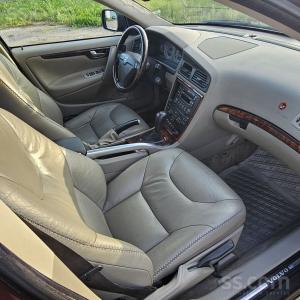 Sarkans Volvo XC70 2006 Rīga, ar dzinēja tilpumu 2.40 L un nobraukumu 0 tūkst. km par 4350 €, foto 14 vietnē AUTOMOTO.COM.LV