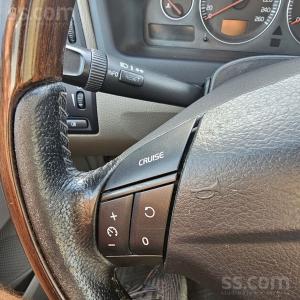 Sarkans Volvo XC70 2006 Rīga, ar dzinēja tilpumu 2.40 L un nobraukumu 0 tūkst. km par 4350 €, foto 17 vietnē AUTOMOTO.COM.LV