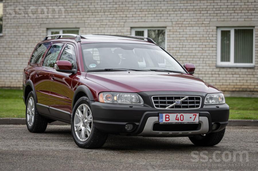 Sarkans Volvo XC70 2006 Tukums, ar dzinēja tilpumu 2.40 L un nobraukumu 397 tūkst. km par 5500 €, foto 4 vietnē AUTOMOTO.COM.LV