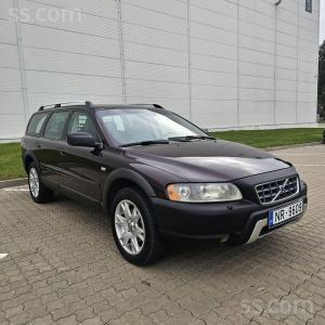 Sarkans Volvo XC70 2006 Rīga, ar dzinēja tilpumu 2.40 L un nobraukumu 0 tūkst. km par 4040 €, foto  vietnē AUTOMOTO.COM.LV