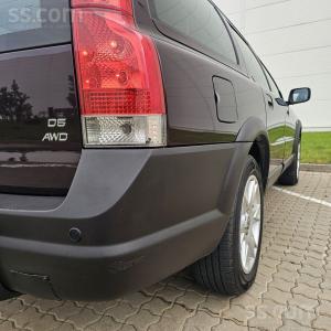 Красный Вольво ХС70 2006 в Рига, объемом двигателя 2.40 л и пробегом 0 тыс. км за 4040 €, фото 9 на AUTOMOTO.COM.LV