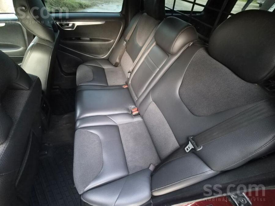 Sarkans Volvo XC70 2006 Preiļi, ar dzinēja tilpumu 2.40 L un nobraukumu 0 tūkst. km par 3050 €, foto 8 vietnē AUTOMOTO.COM.LV