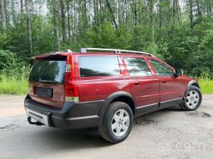 Red Volvo XC70 2007 in Riga, with an engine capacity of 2.40 L and mileage of 0 thousand km for 4150 €, photo 11 on AUTOMOTO.COM.LV