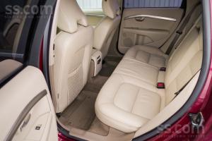Red Volvo XC70 2008 in Ogre, with an engine capacity of 2.40 L and mileage of 0 thousand km for 5250 €, photo 17 on AUTOMOTO.COM.LV