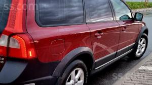 Sarkans Volvo XC70 2008 Cēsis, ar dzinēja tilpumu 2.40 L un nobraukumu 481 tūkst. km par 4200 €, foto 14 vietnē AUTOMOTO.COM.LV