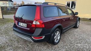 Red Volvo XC70 2008 in Rezekne, with an engine capacity of 2.40 L and mileage of 366 thousand km for 4550 €, photo 5 on AUTOMOTO.COM.LV