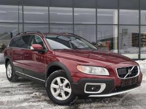 Red Volvo XC70 2009 in Vilnius, with an engine capacity of 2.40 L and mileage of 263 thousand km for 7750 €, photo  on AUTOMOTO.COM.LV