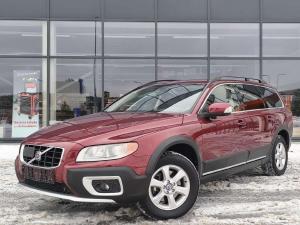 Red Volvo XC70 2009 in Vilnius, with an engine capacity of 2.40 L and mileage of 263 thousand km for 7750 €, photo 4 on AUTOMOTO.COM.LV