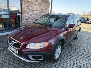 Red Volvo XC70 2010 in Talsi, with an engine capacity of 2.40 L and mileage of 308 thousand km for 8970 €, photo  on AUTOMOTO.COM.LV