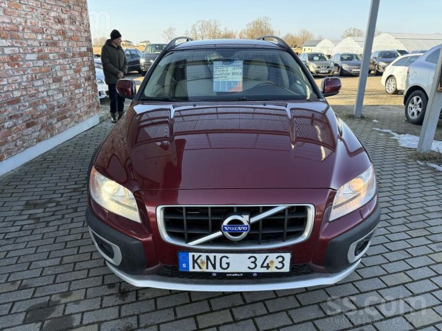 Sarkans Volvo XC70 2010 Talsi, ar dzinēja tilpumu 2.40 L un nobraukumu 308 tūkst. km par 8970 €, foto 9 vietnē AUTOMOTO.COM.LV