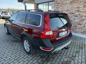 Sarkans Volvo XC70 2010 Talsi, ar dzinēja tilpumu 2.40 L un nobraukumu 308 tūkst. km par 8970 €, foto 13 vietnē AUTOMOTO.COM.LV