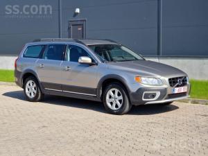 Sarkans Volvo XC70 2012 Rīga, ar dzinēja tilpumu 2.40 L un nobraukumu 336 tūkst. km par 14500 €, foto 3 vietnē AUTOMOTO.COM.LV