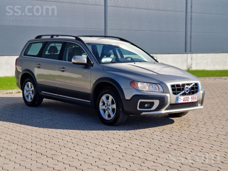 Sarkans Volvo XC70 2012 Rīga, ar dzinēja tilpumu 2.40 L un nobraukumu 336 tūkst. km par 14500 €, foto 4 vietnē AUTOMOTO.COM.LV