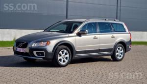Sarkans Volvo XC70 2012 Rīga, ar dzinēja tilpumu 2.40 L un nobraukumu 336 tūkst. km par 14500 €, foto 24 vietnē AUTOMOTO.COM.LV