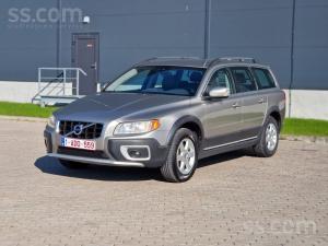 Sarkans Volvo XC70 2012 Rīga, ar dzinēja tilpumu 2.40 L un nobraukumu 336 tūkst. km par 14500 €, foto 25 vietnē AUTOMOTO.COM.LV